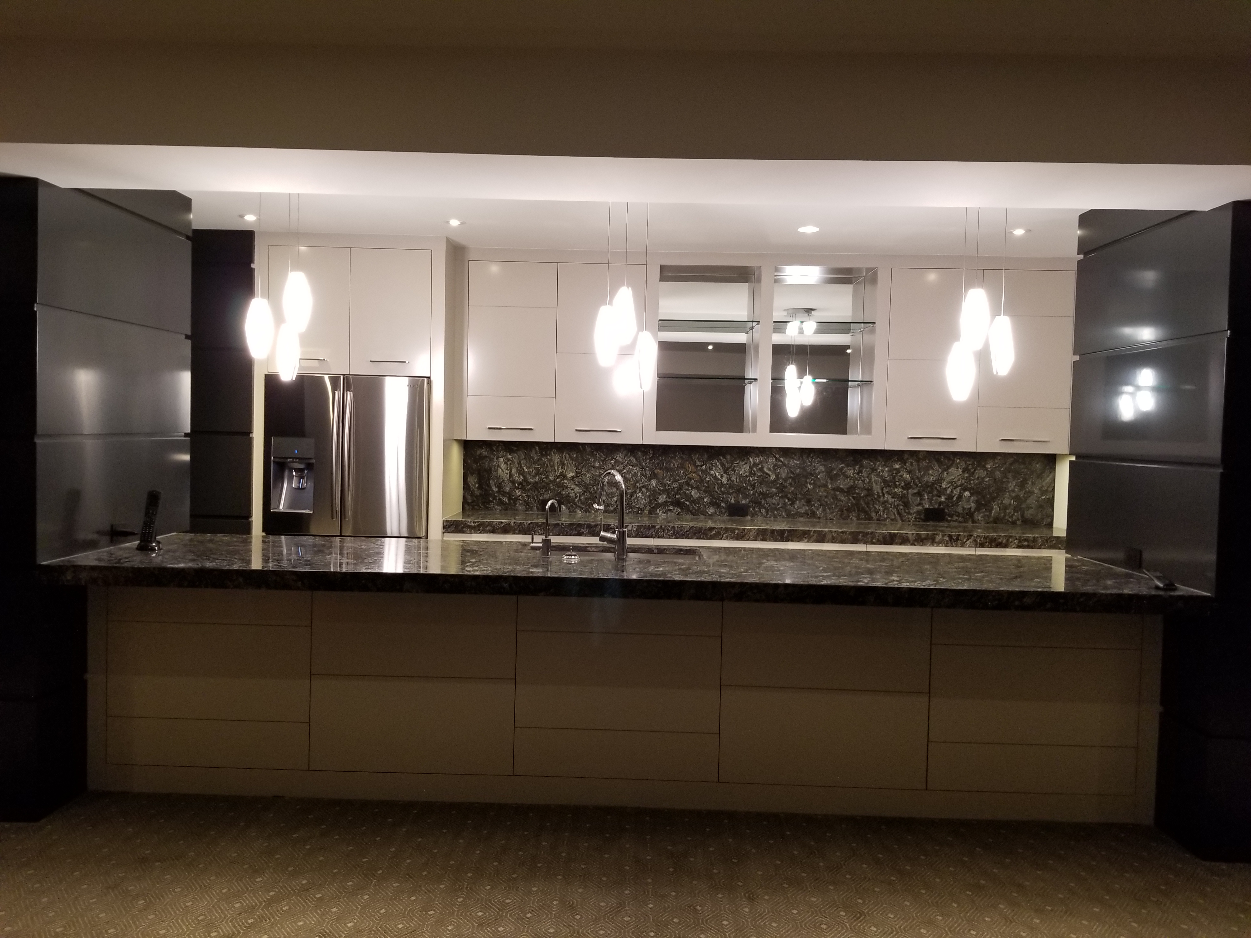 Silkstone & Granite | Kitchen Counter Granite Stone Suppliers